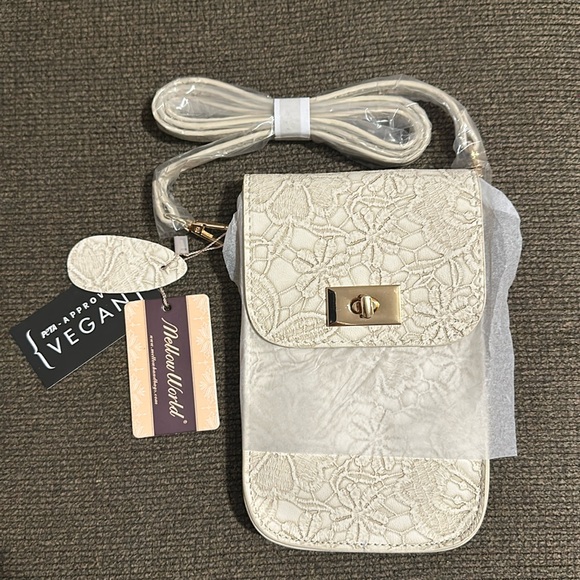 Bags | Mellow World Touchscreen Cell Phone Crossbody Bag | Poshmark